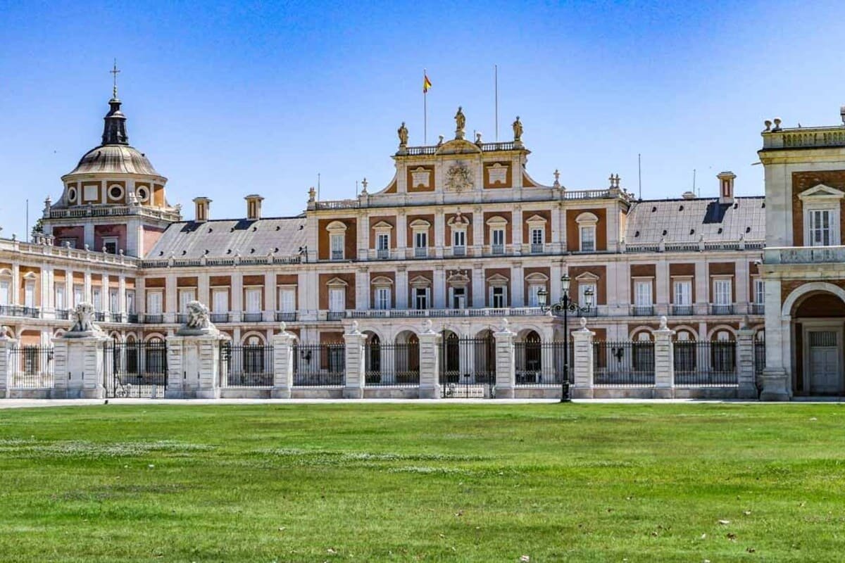 Palacios de la monarquía española: los Reales Sitios, tesoro histórico ...