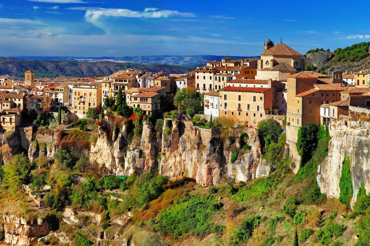 Cuenca en otoño: cuando el paisaje se vuelve arte • La Capilla Cultural